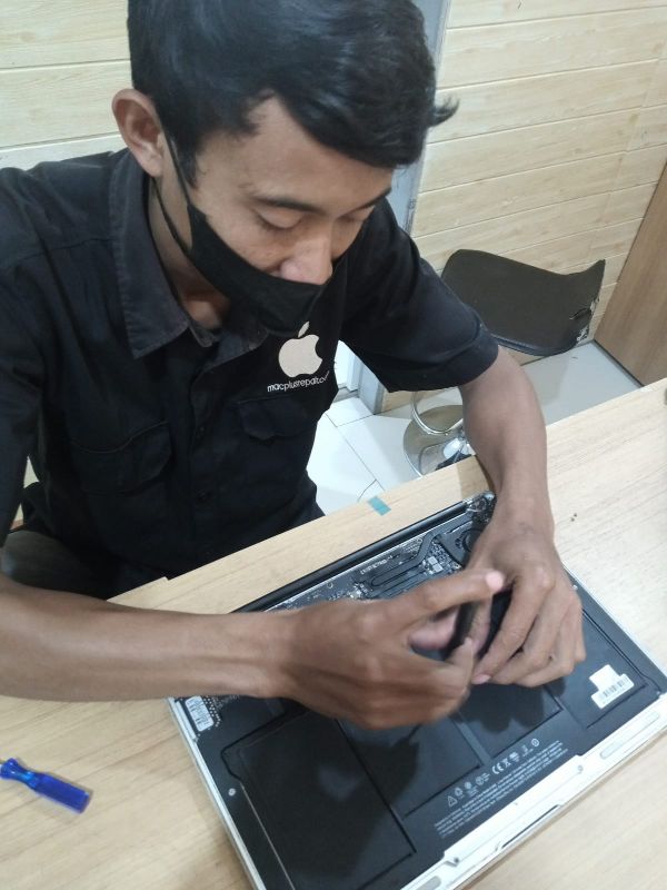 Service Mac Tangerang, Jakarta, Serpong, Bintaro | Macplus Bisa ...